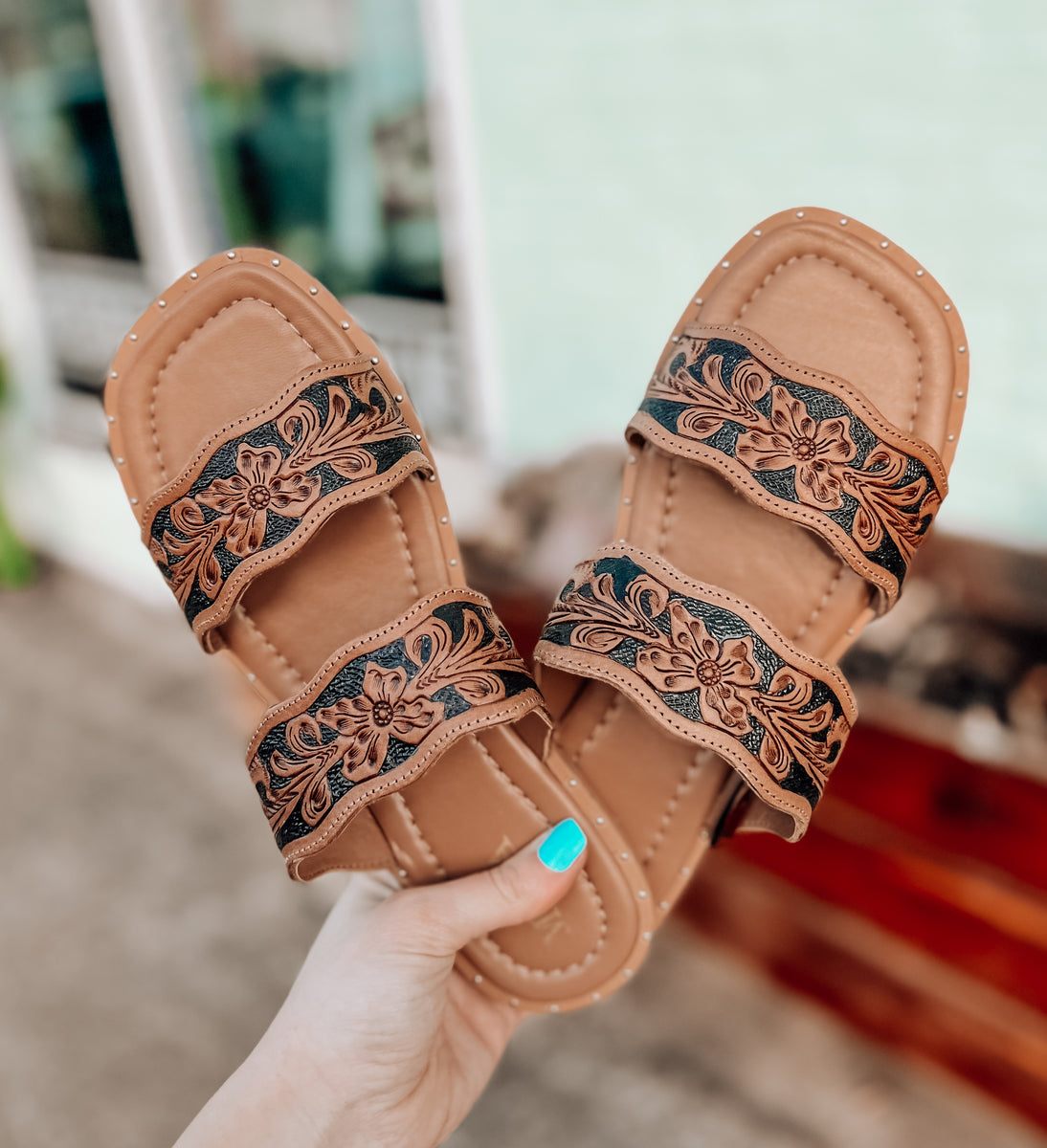 Santa Fe Daisy Slides – Cowbabes Designs